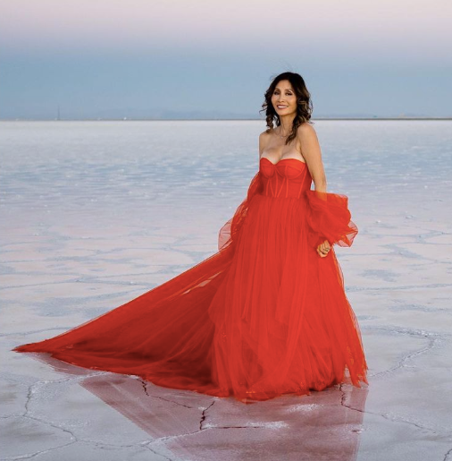 Victoria – Salt Gowns